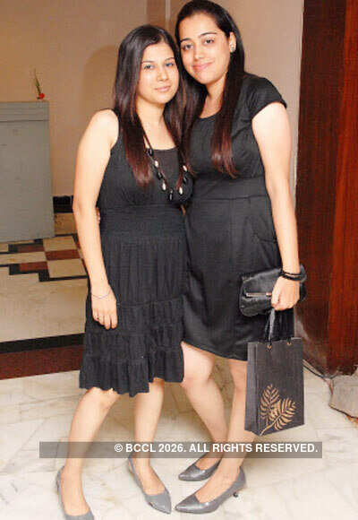 Angadh Arora during Yug Tuli's birthday bash at R & B in Nagpur ...