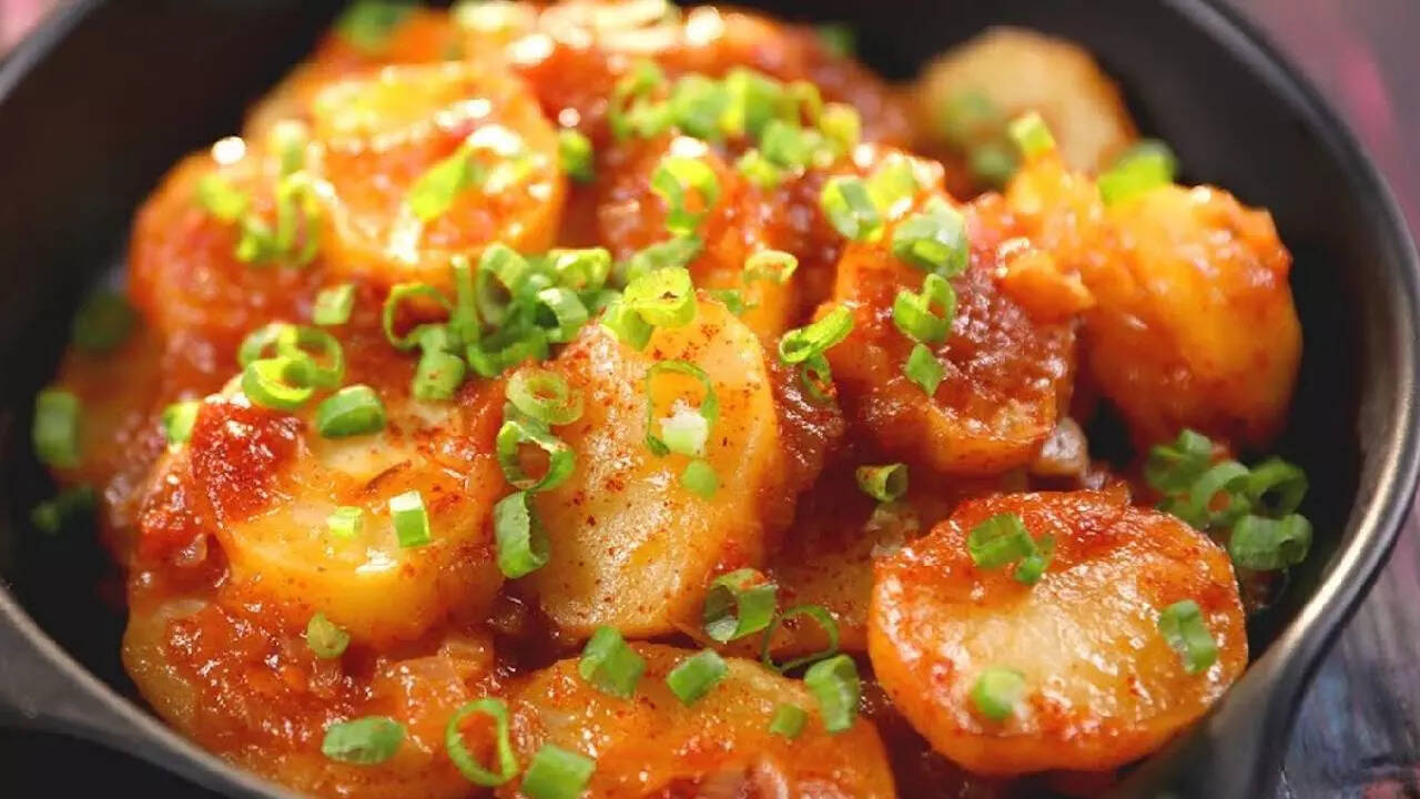 Watch: How to make Spanish Potatoes - Times Food