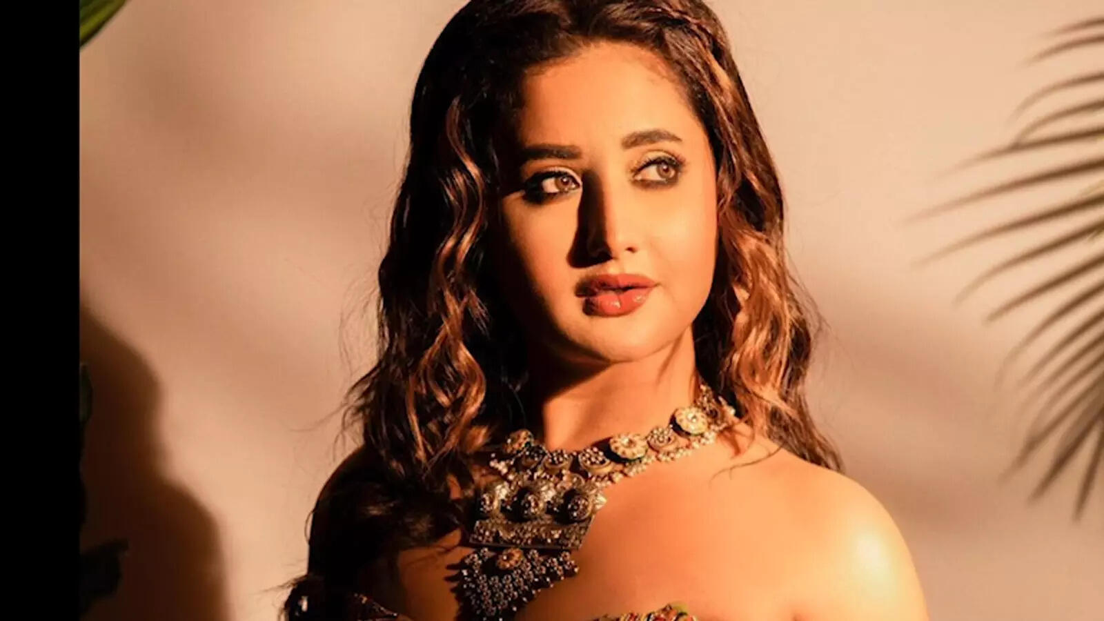 Rashami Desai looks beautiful in THESE pictures