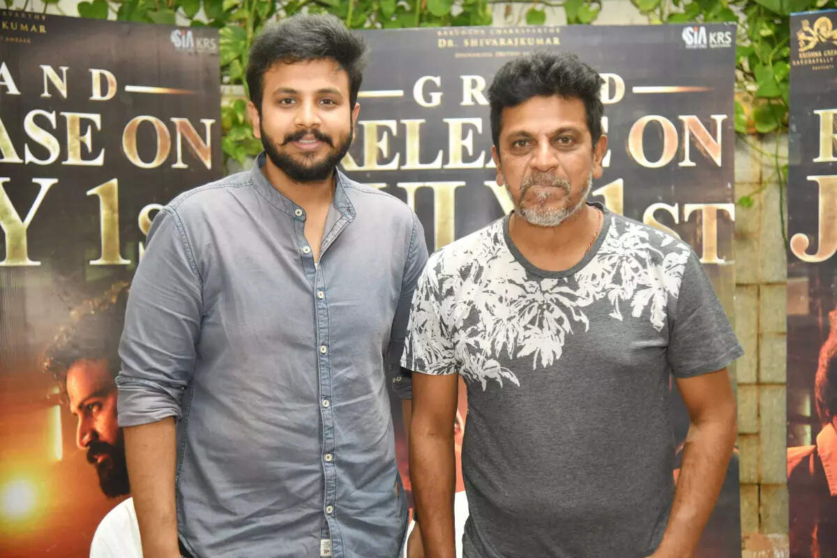 Shivarajkumar begins to promote Bairagee- The Etimes Photogallery