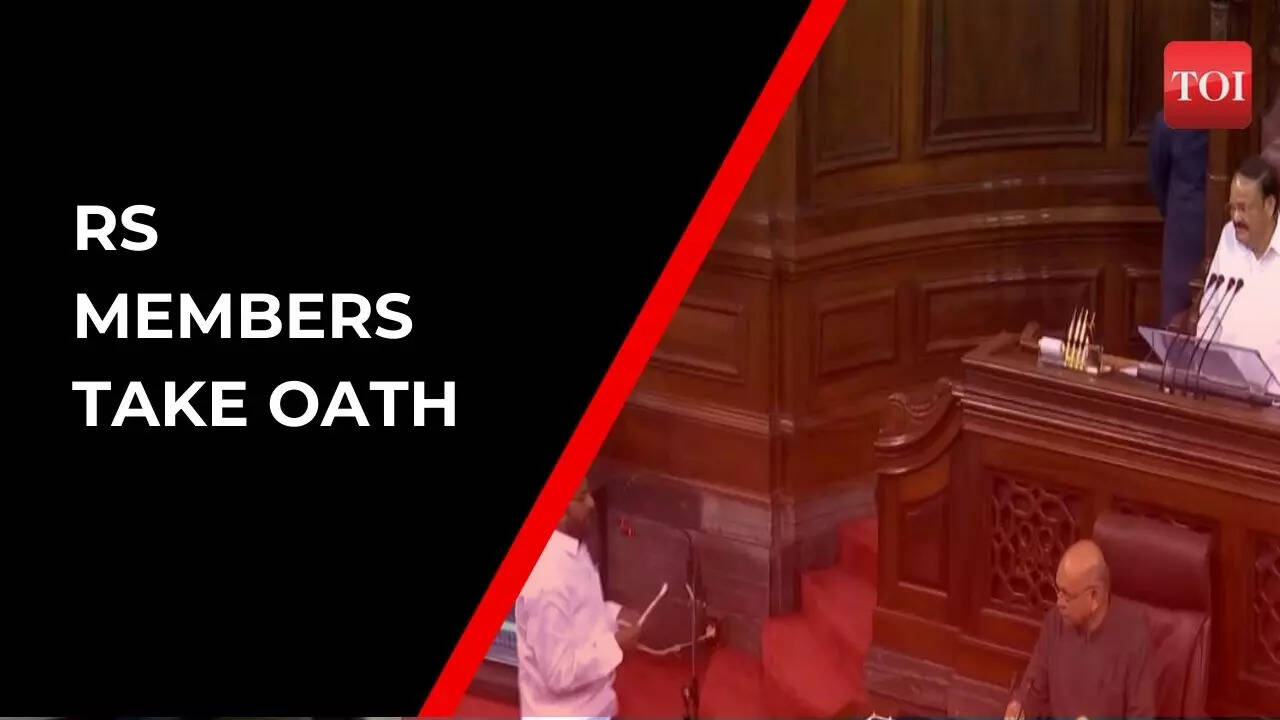 Newly-elected Rajya Sabha MPs take oath in Parliament