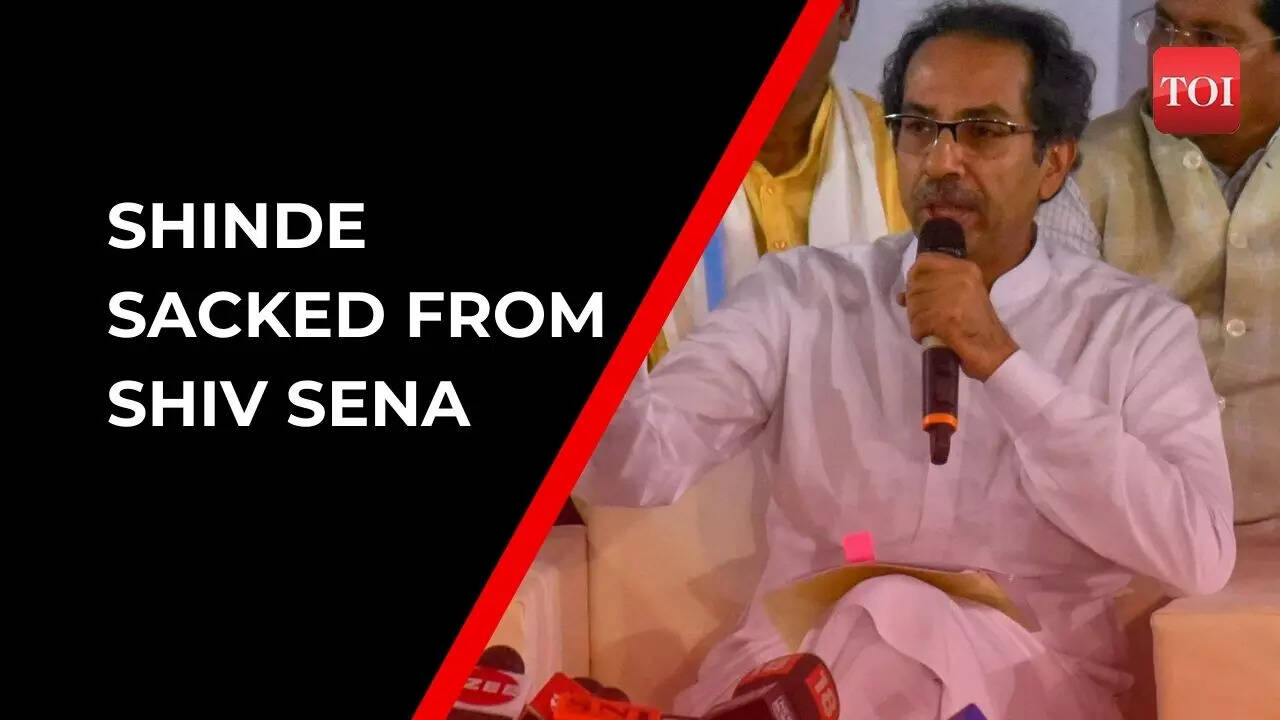 shiv sena: Uddhav Thackeray removes Eknath Shinde as Shiv Sena leader ...