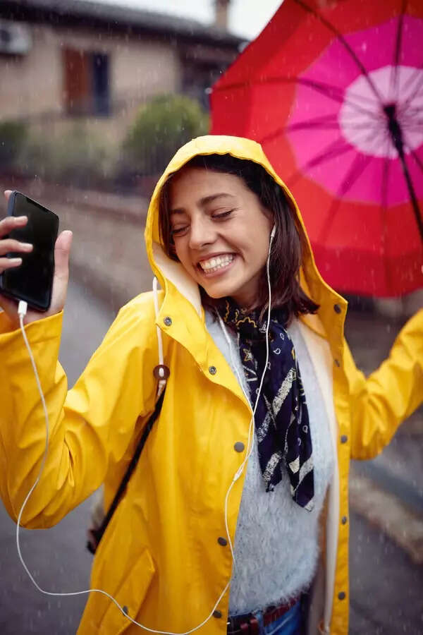 Baarish board games to long drives: 10 Ways to a rain-tastic Sunday ...