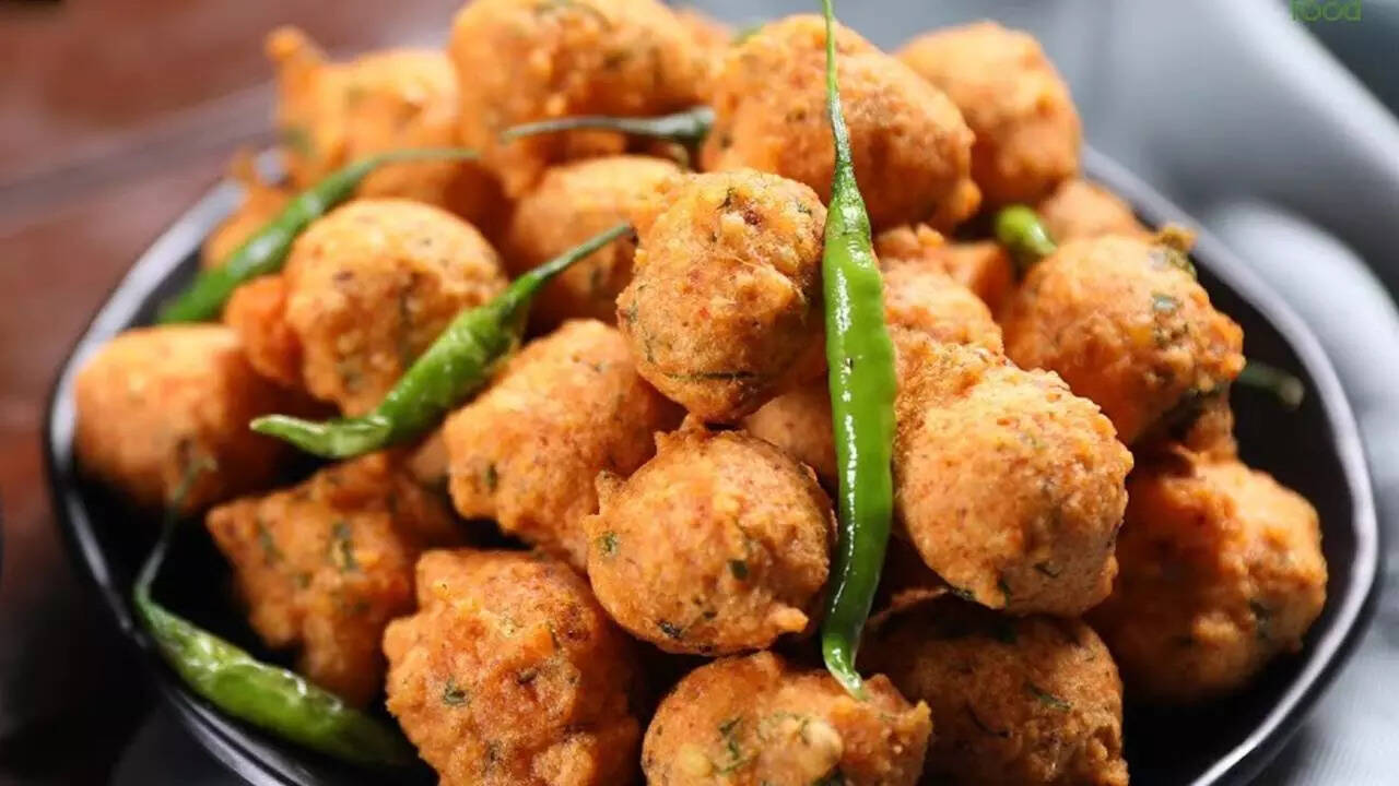 Watch: How to make Moong Dal Pakoda - Times Food