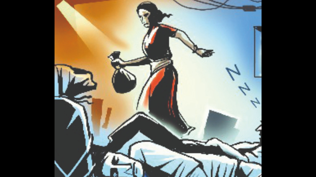 Ahmedabad: Debt-ridden Businessman loses Rs 11 lakh to…