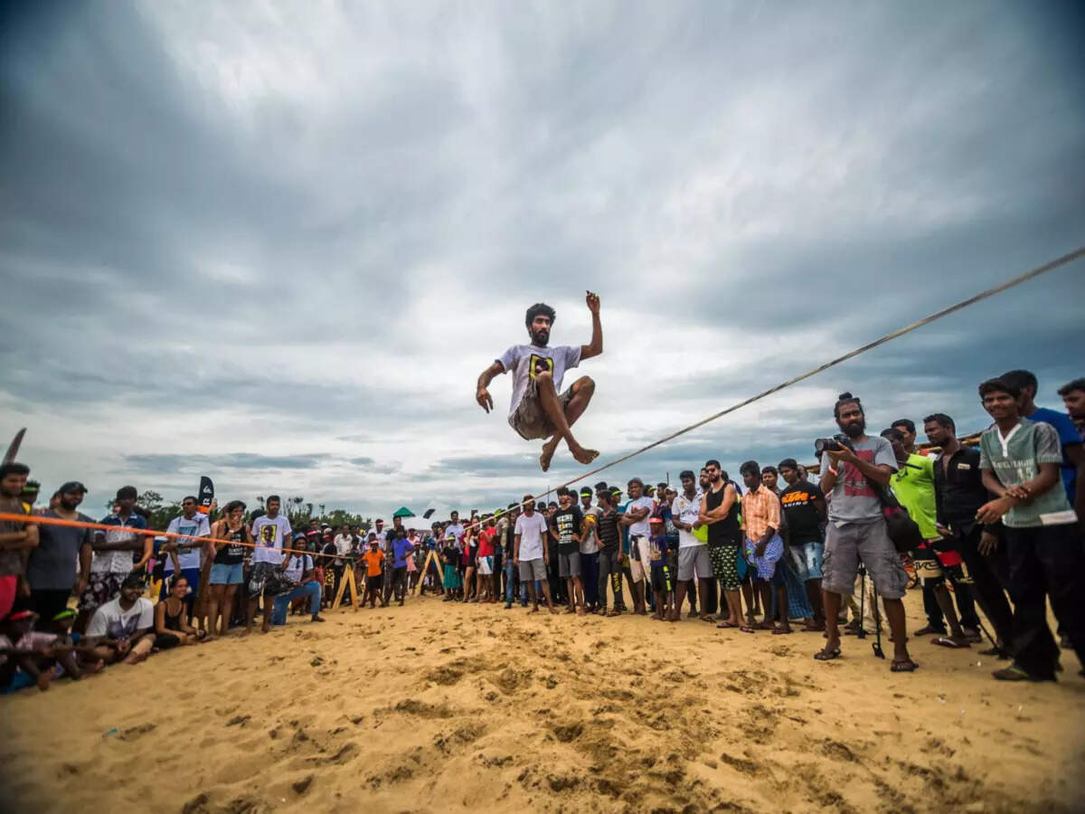 Walking the tightrope: Youngsters slackline to stay fit and focussed ...