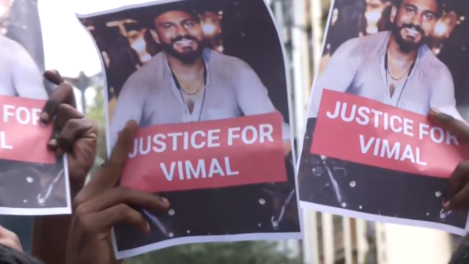 Kabaddi player murder case: Crowd gathers outside Dharavi Police ...
