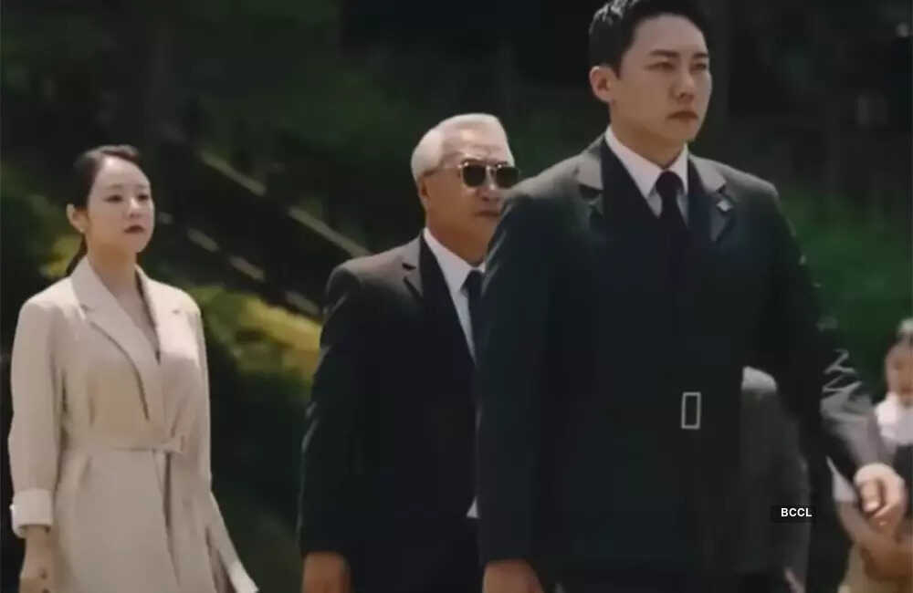 Adamas Season 1 Review: This K-drama is intriguing, enigmatic, and ...