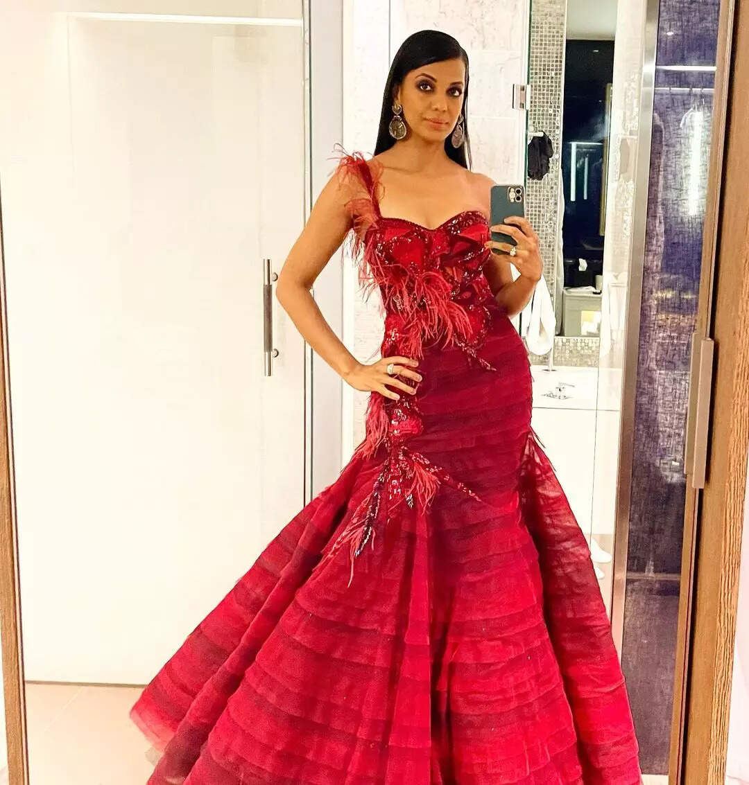 Five times Mughda Godse painted the town RED!