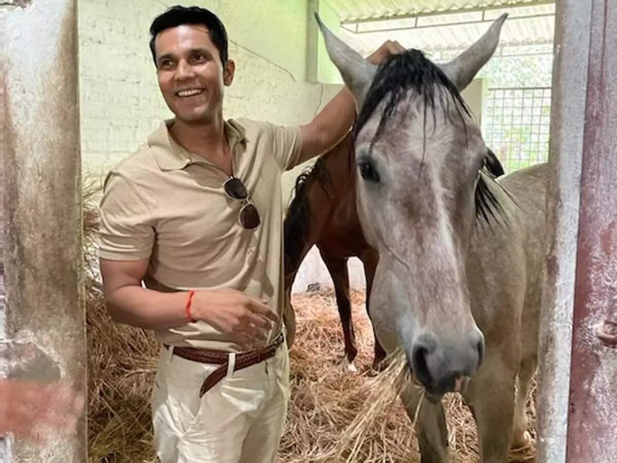 Randeep Hooda meets his foal ‘Hope’ for the first…