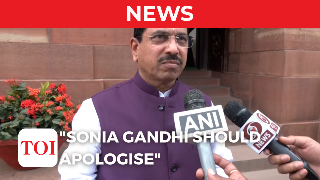 Pralhad Joshi asks Sonia Gandhi to apologise for Adhir Chowdhury’s “Rashtrapatni” remark