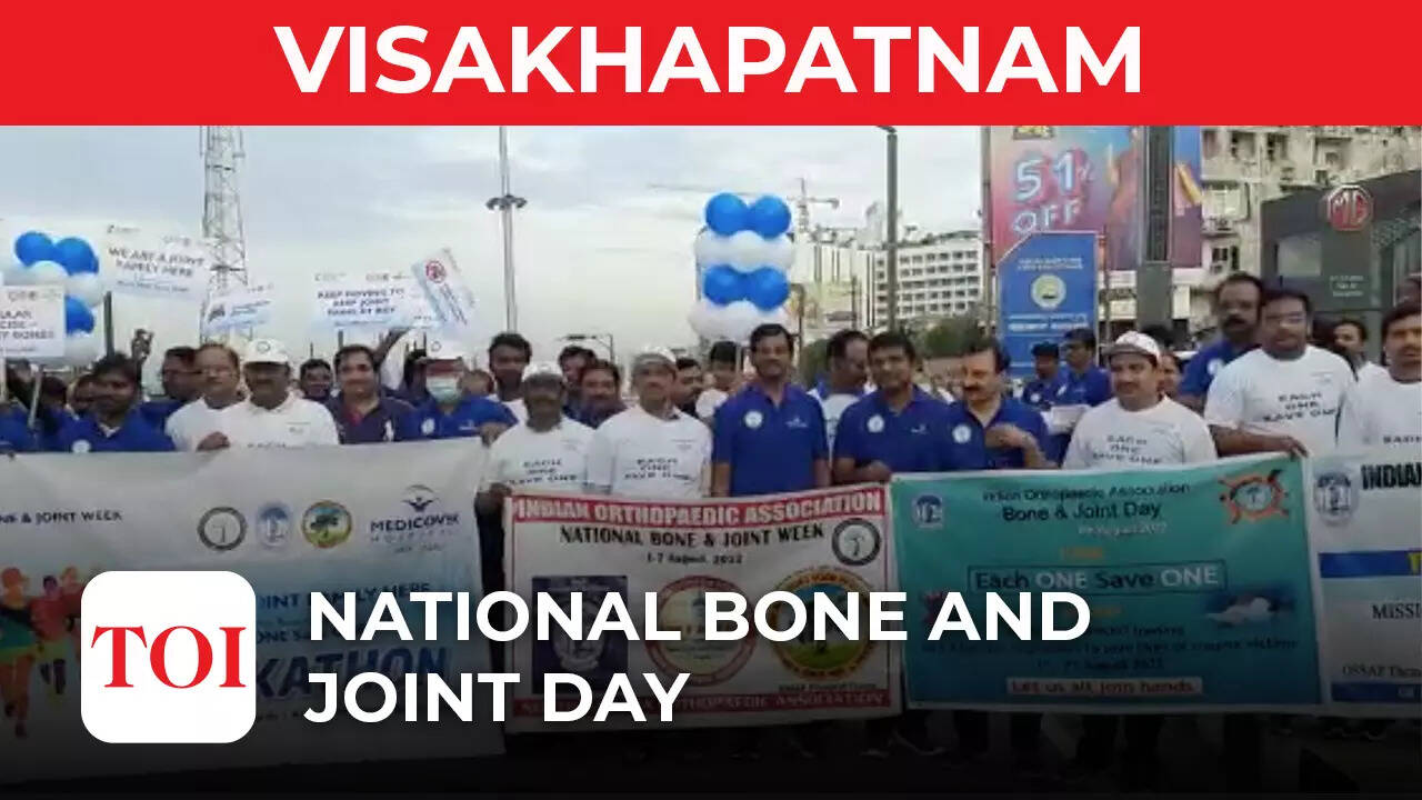 Visakhapatnam: Medical professionals march ahead of National Bone and Joint Day