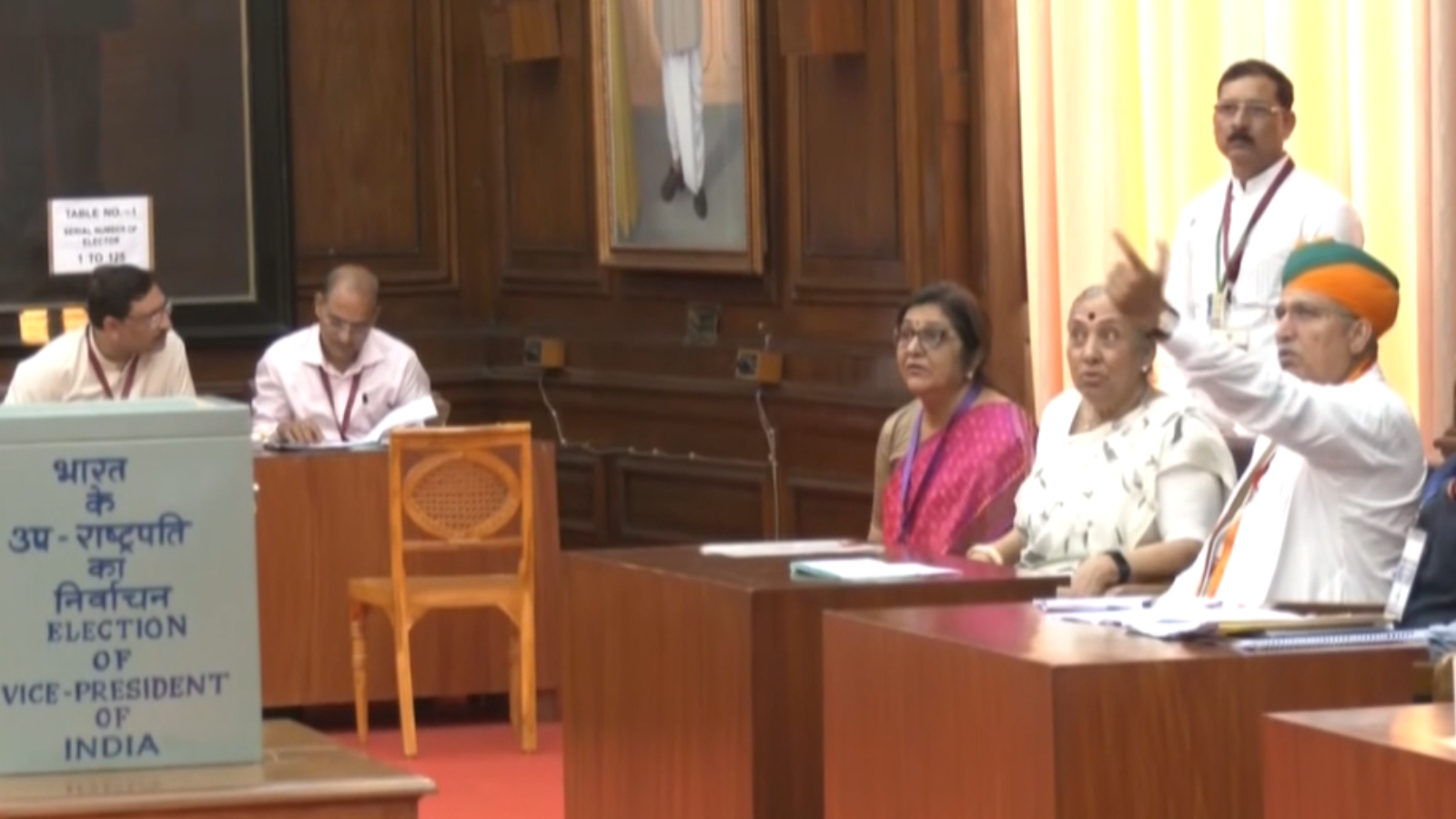 Vice Presidential Candidate Margaret Alva holds discussion with Union ...