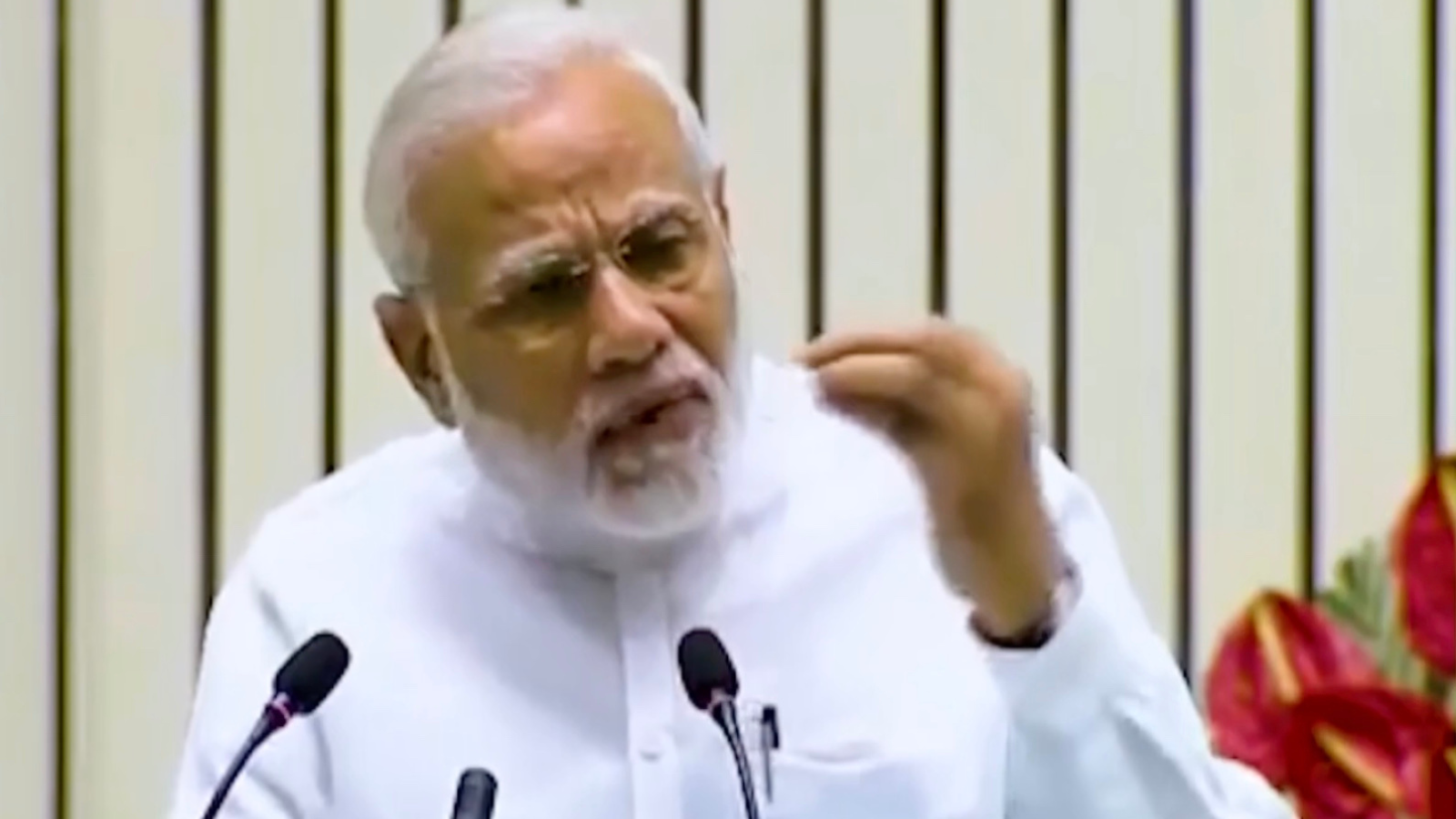 narendra modi: Delhi: PM Modi explains benefits of new bio-fuel plants