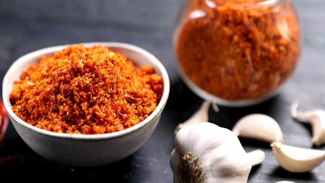 Watch: How to make Dry Garlic Chutney Powder - Times Food