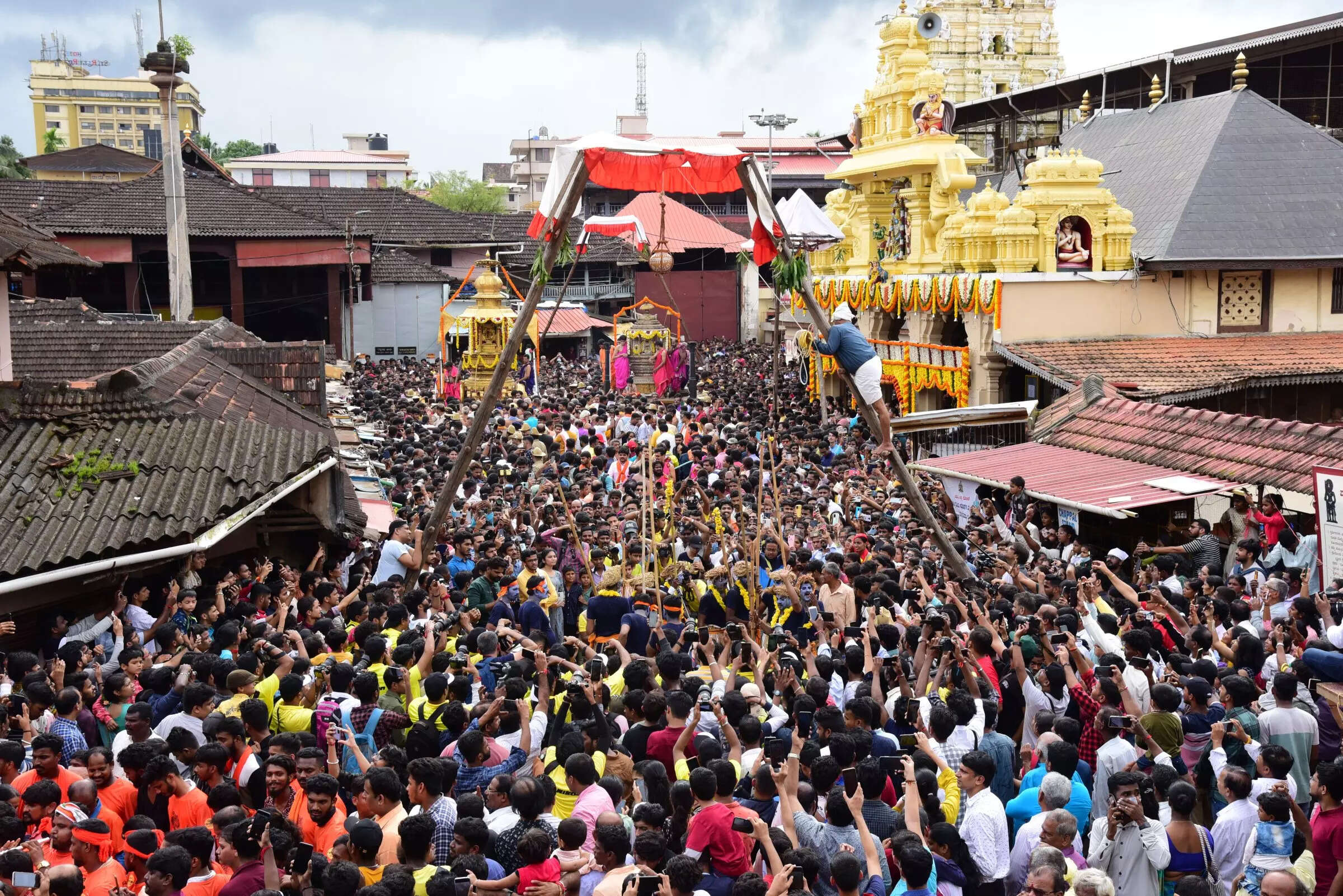 Vitla Pindi-Srikrishna Leelotsava at Udupi