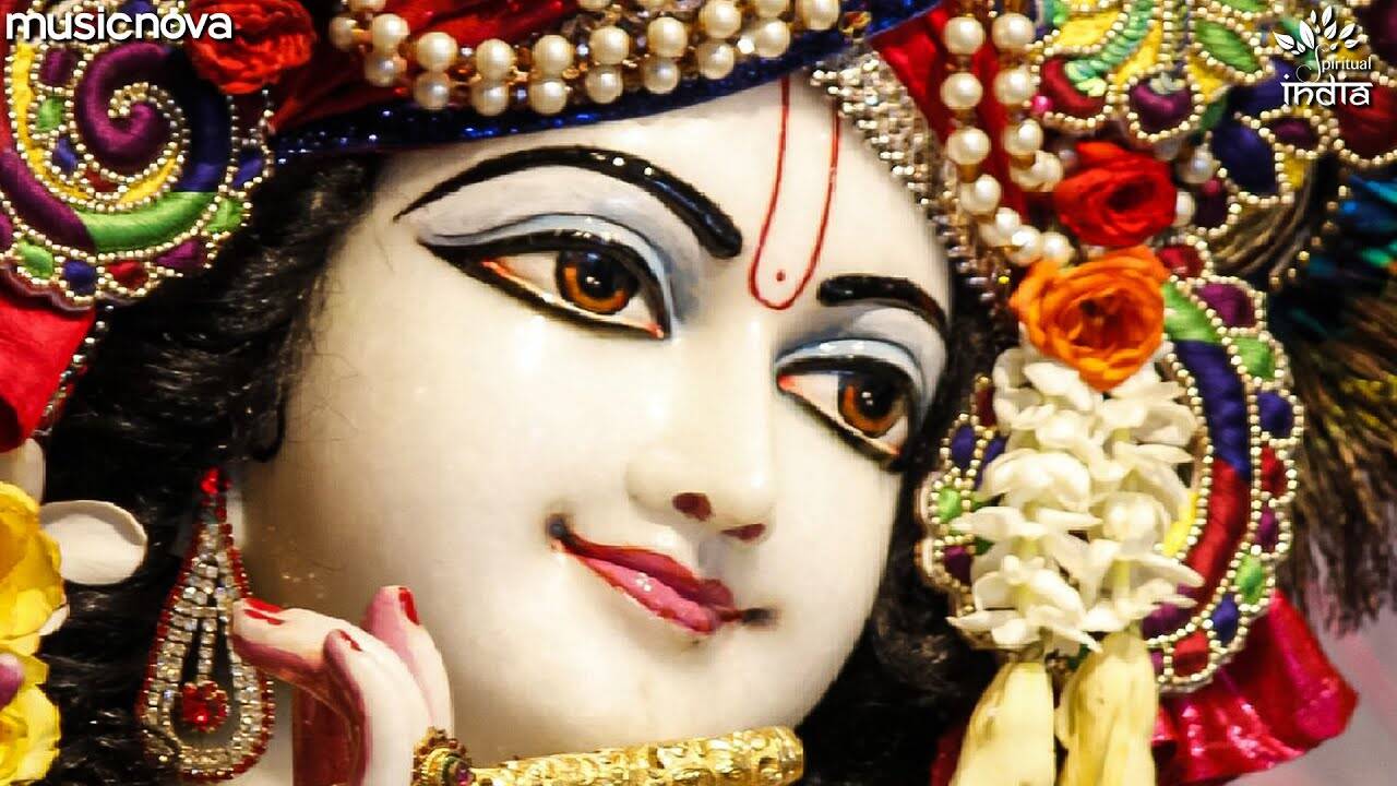 WatchThe Latest Hindi Devotional Video Song 'Mera Aapki Kripa Se Sab ...