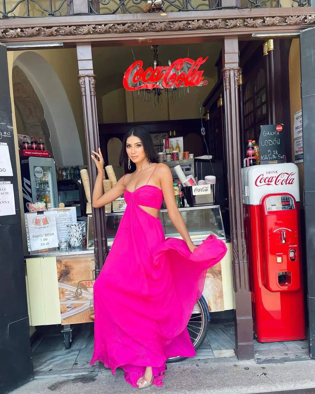 Fashion Diaries: Five supra fashionable looks of Ritika Khatnani