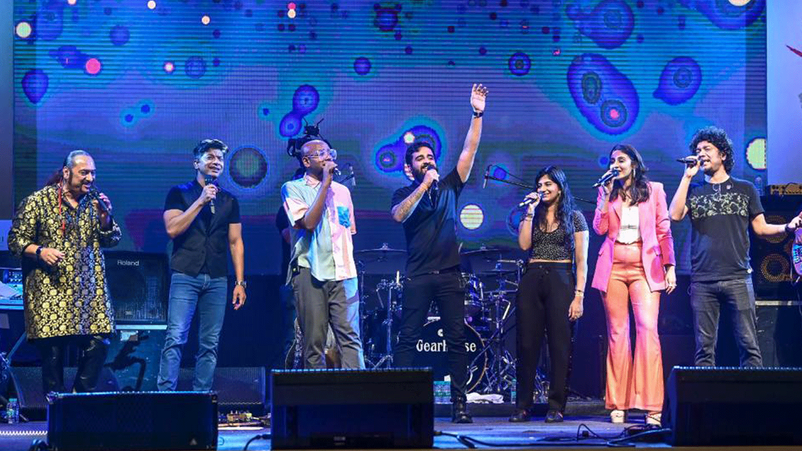 Music fraternity comes together to pay tribute to KK