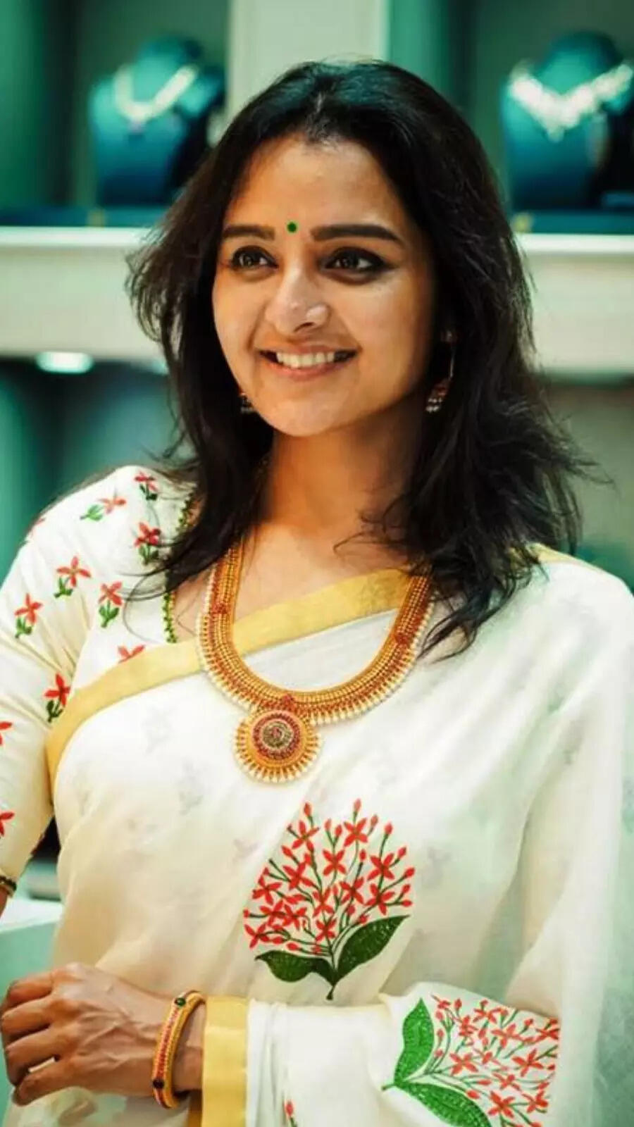 Basil Joseph starrer ‘Palthu Janwar’ gets a release date | Malayalam ...