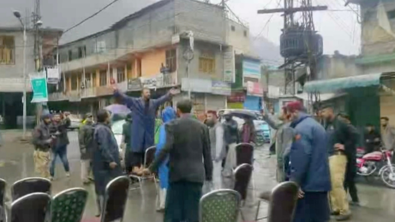 Gilgit Baltistan Administration cracks down on people protesting ...