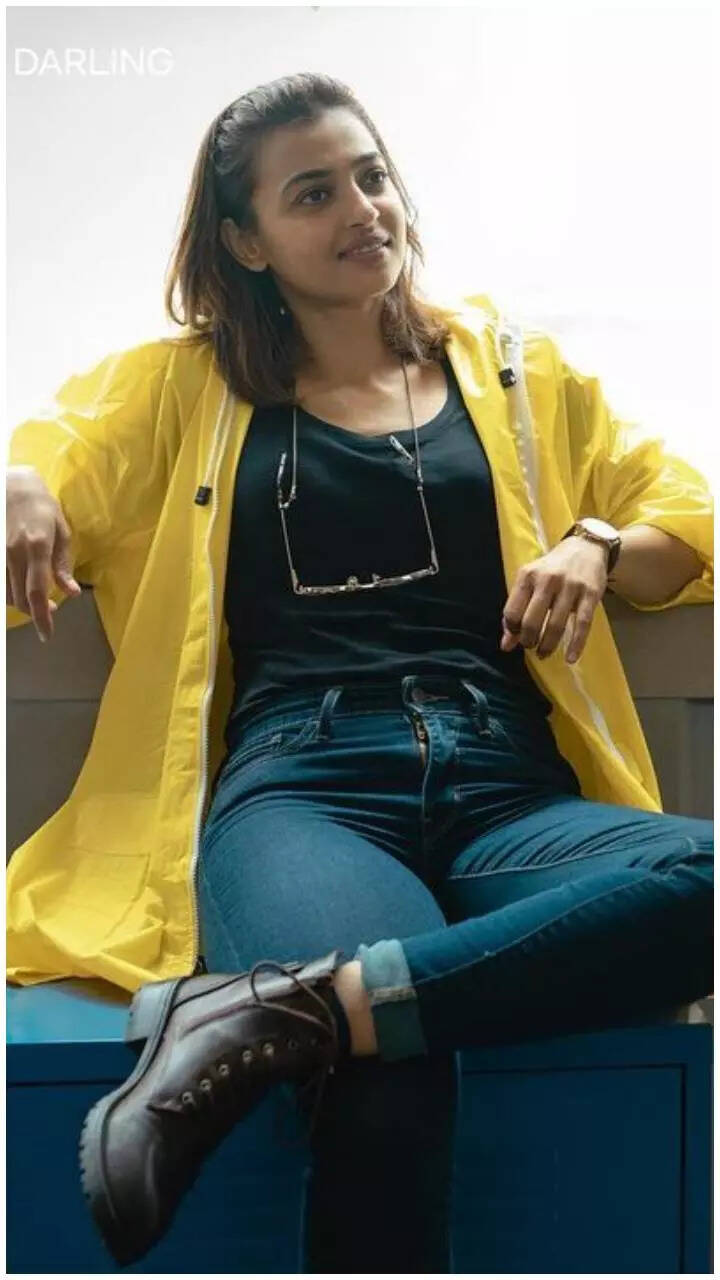 Anchor Rashmi Gautham and Nandu's film gets an ‘A’ Certificate | Telugu ...