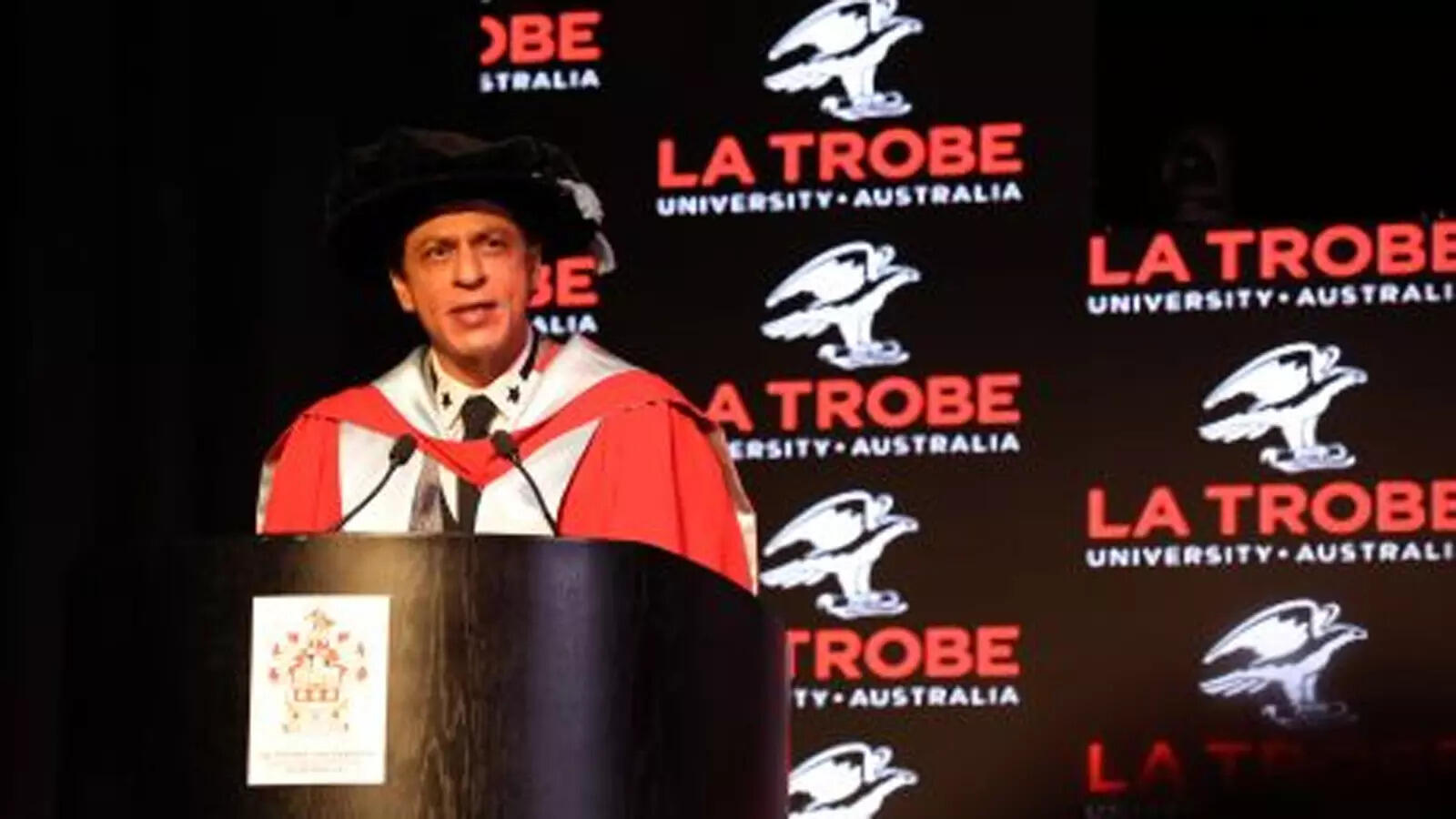 Shah Rukh Khan revives La Trobe University scholarship named after him ...