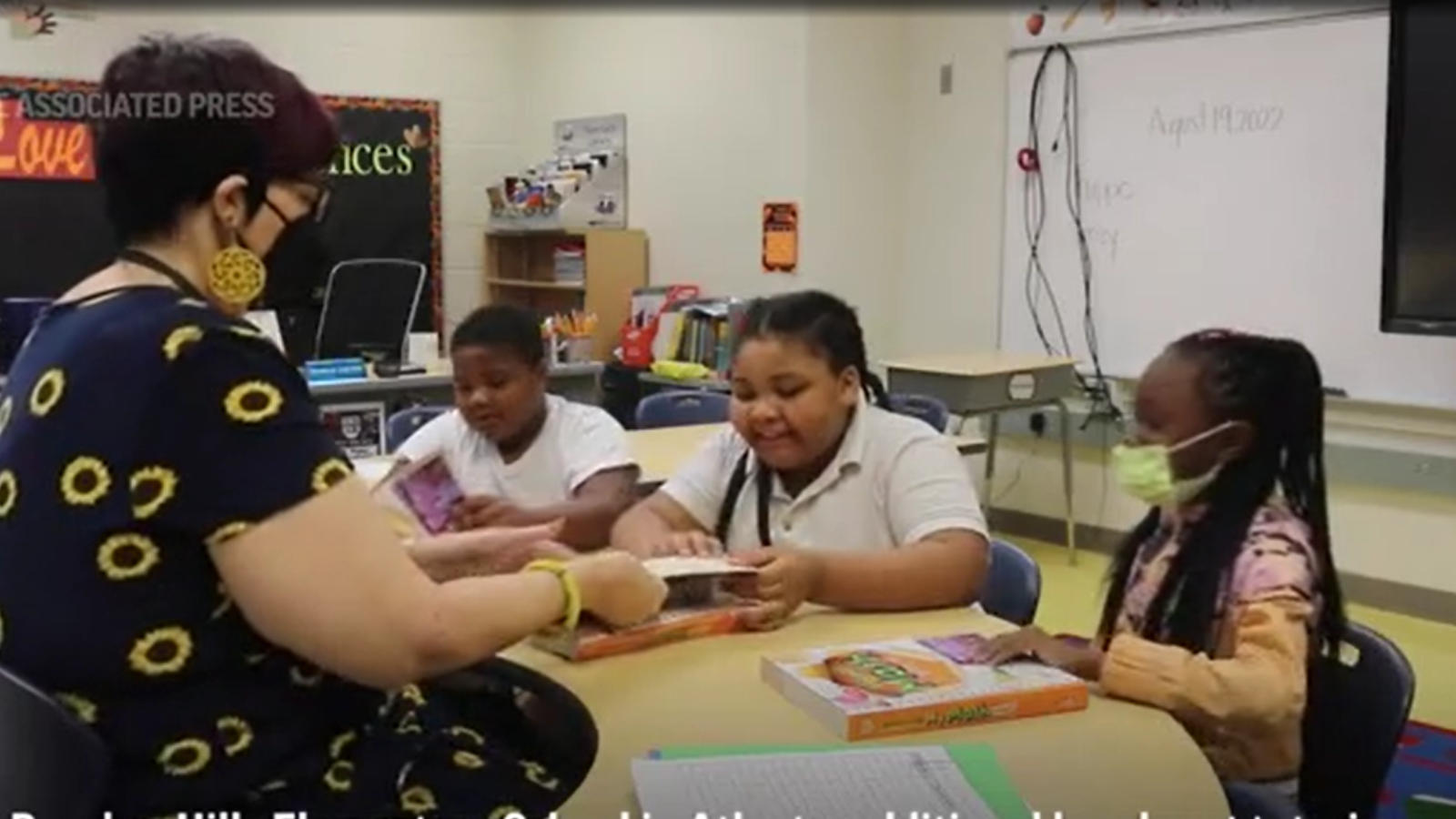 US: Schools face post-pandemic reading challenges among young readers