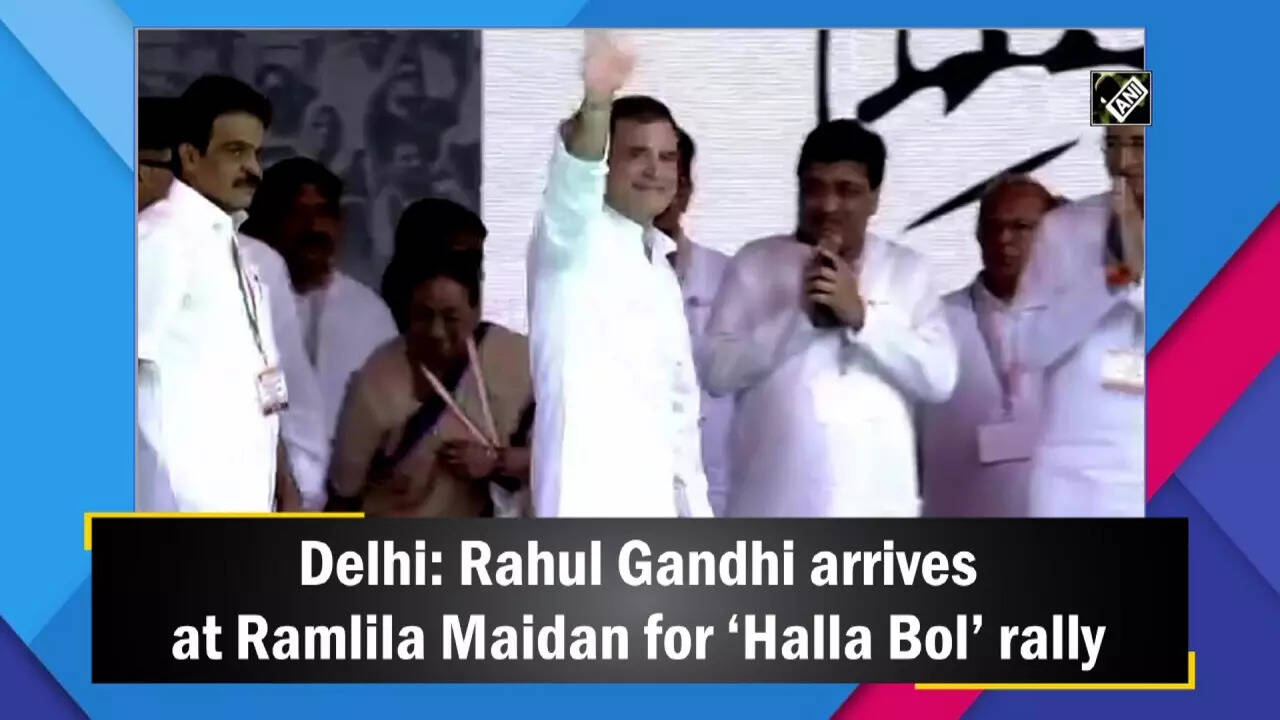 ramlila maidan: Delhi: Rahul Gandhi arrives at Ramlila Maidan for ...