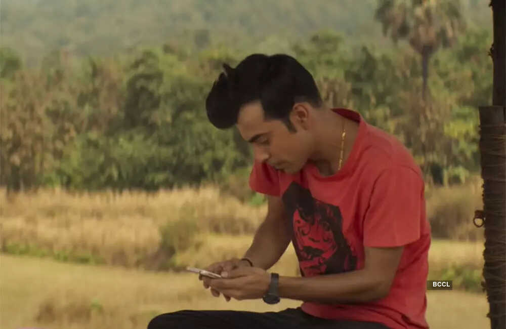 Jamtara: Sabka Number Ayega Season 2 Review: The phishing world expands ...