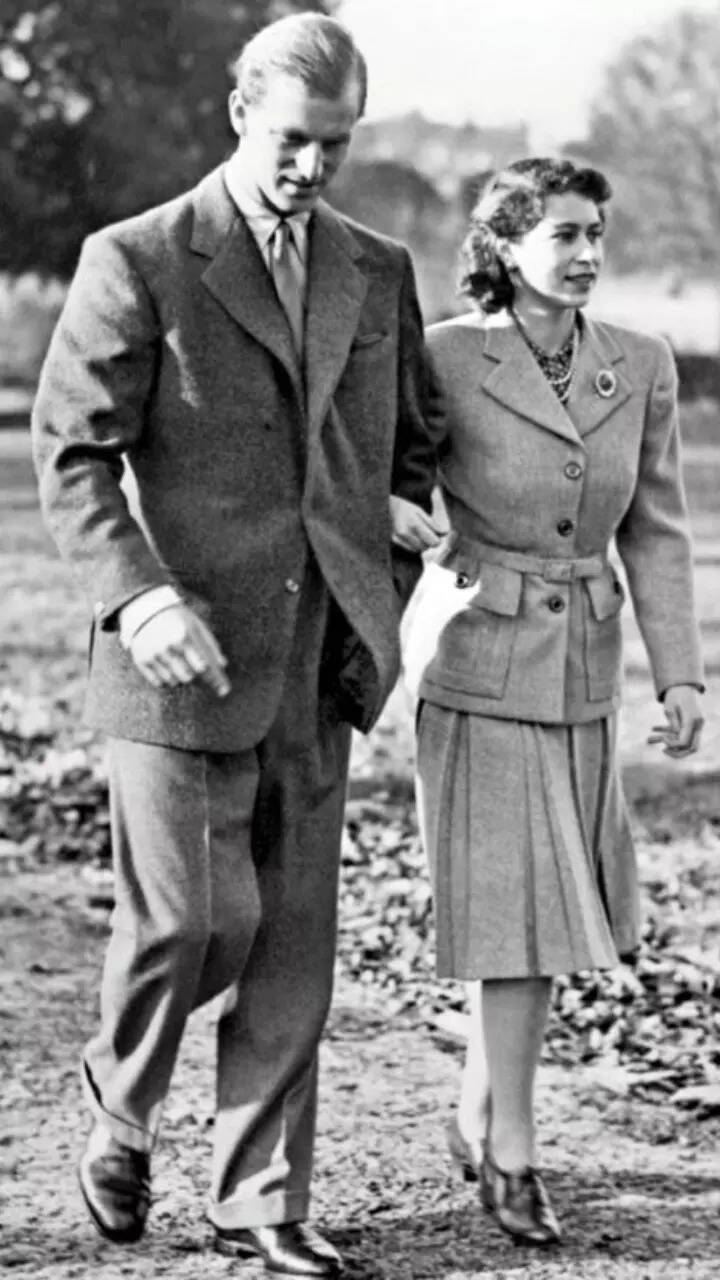 Queen Elizabeth Ii And Prince Philip Young