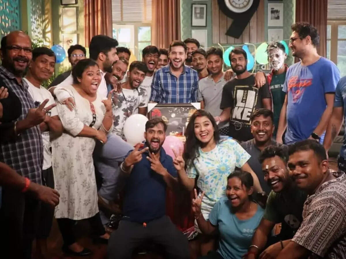 In Pics: Co-stars host a surprise birthday party for actor Neil ...