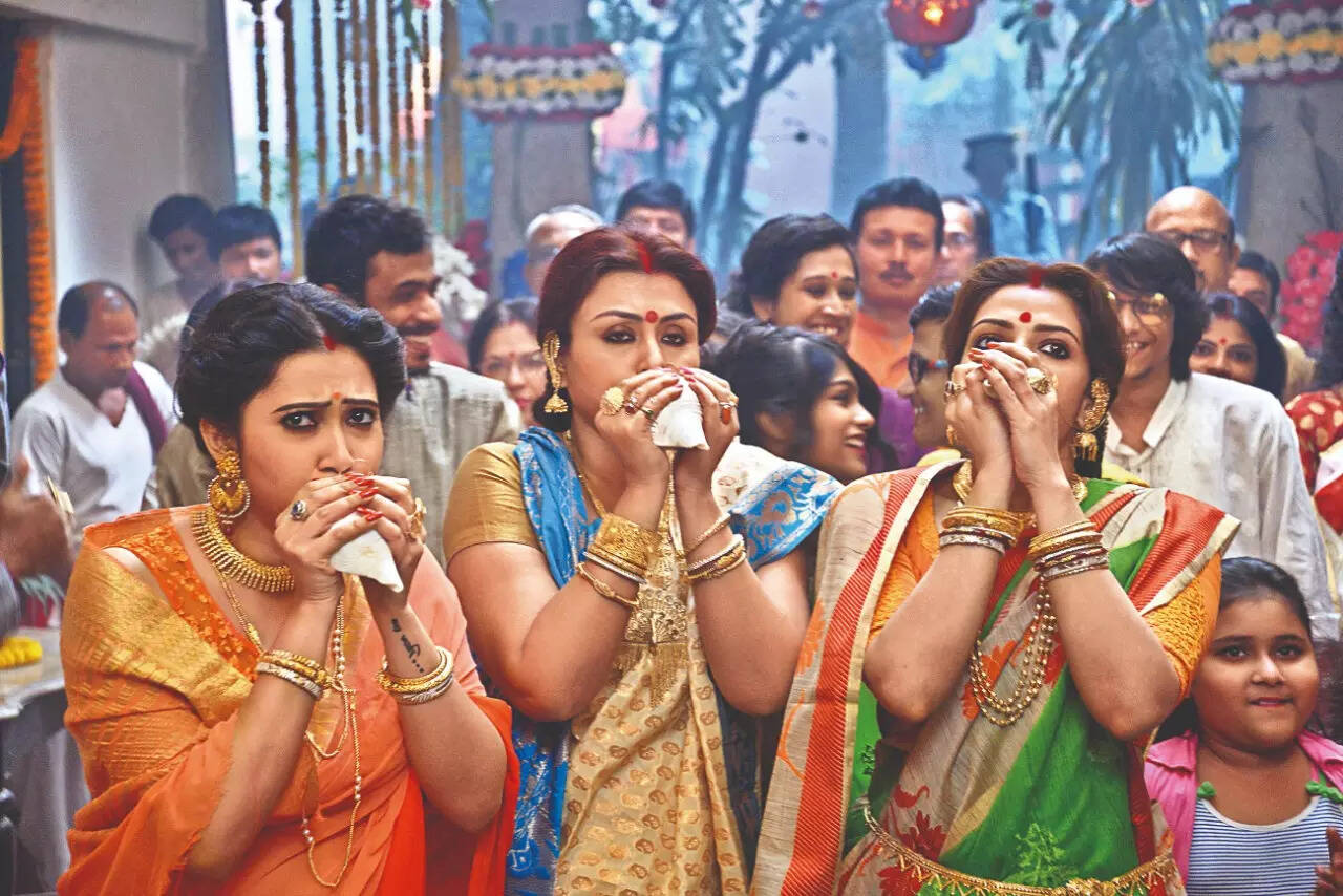 #DurgaPuja2022: T’wood directors reveal their fave films capturing the ...