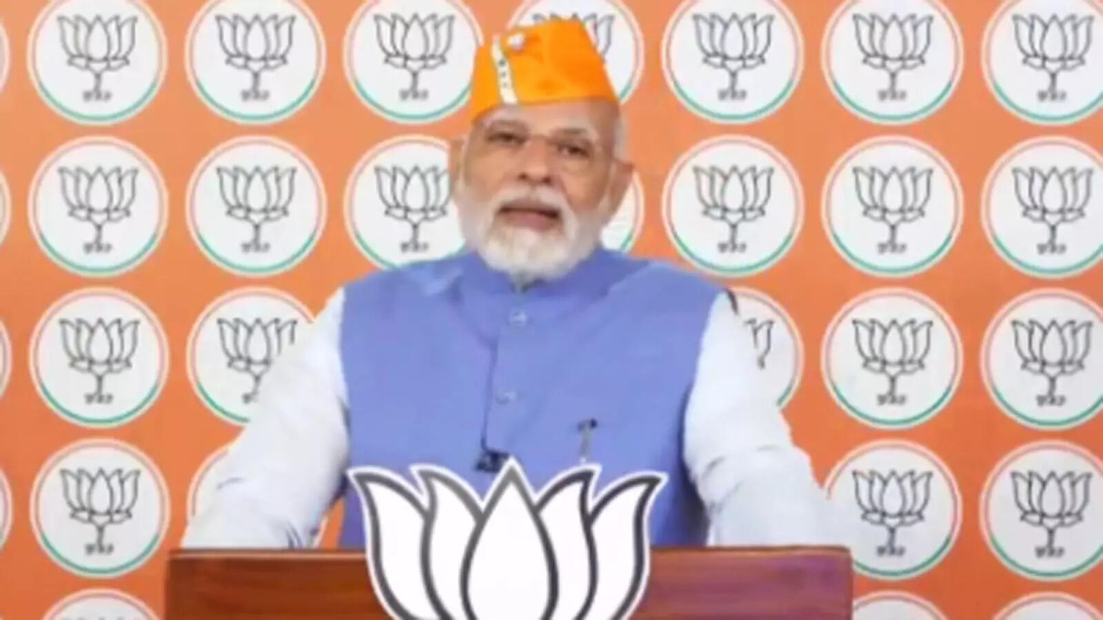 PM Narendra Modi: 'Mayors must follow Sabka Saath, Sabka Vikas And ...