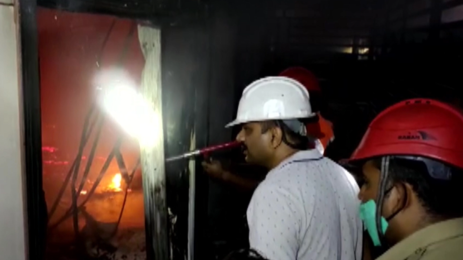 Andhra Pradesh: Fire breaks out in Renigunta, 2 dead