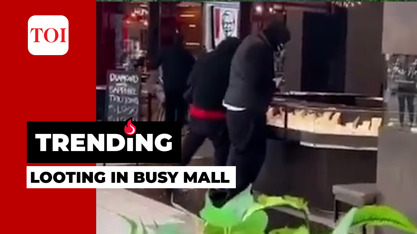 Watch: Group of men loot jewellery store at crowded mall in New Zealand