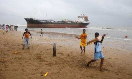 MT Pavit runs aground | The Times of India