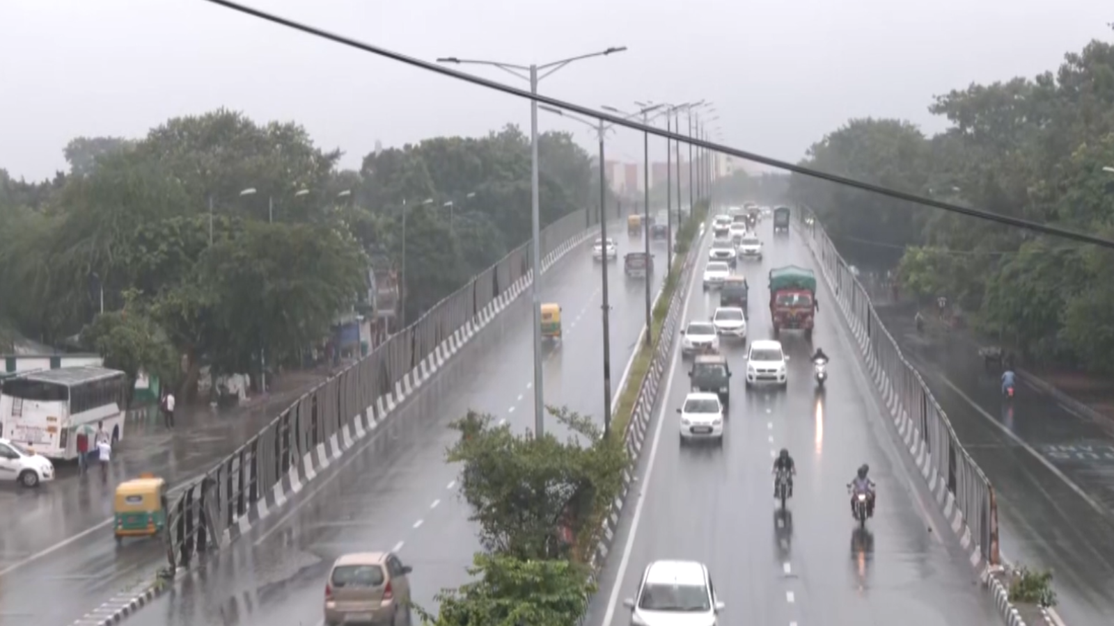 Heavy rain lashes several parts of Delhi