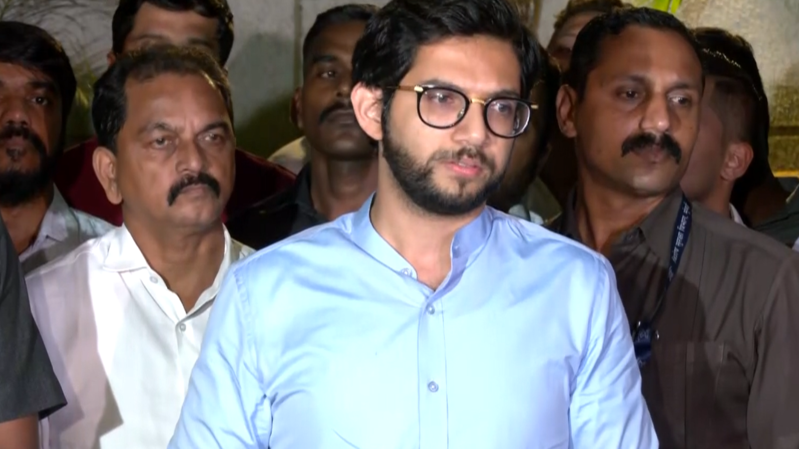 Proud of Uddhav Balasaheb Thackeray: Aaditya Thackeray after EC allots names to two Shiv Sena ...
