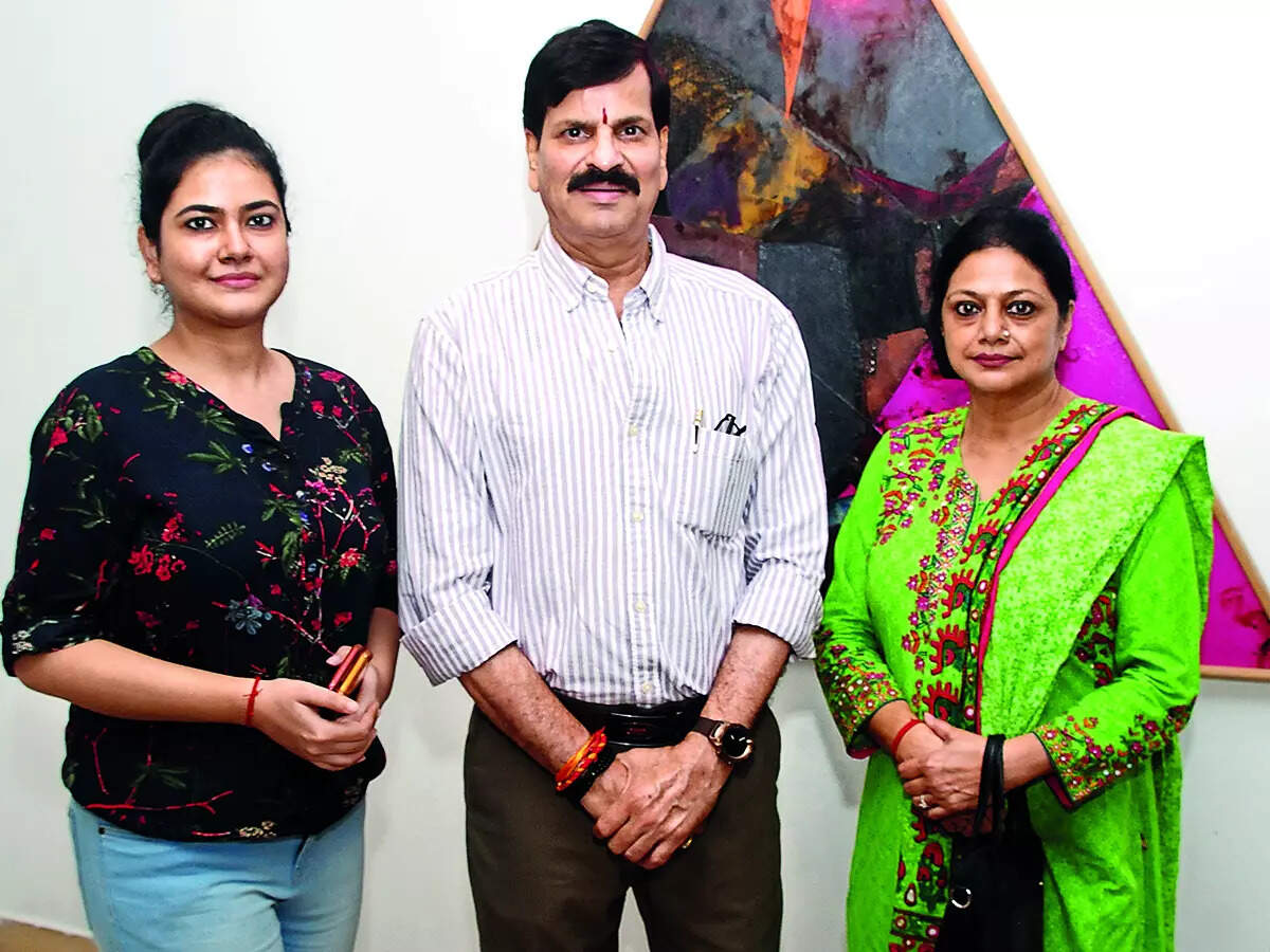 A painting exhibition by an artist from El Salvador in Lucknow