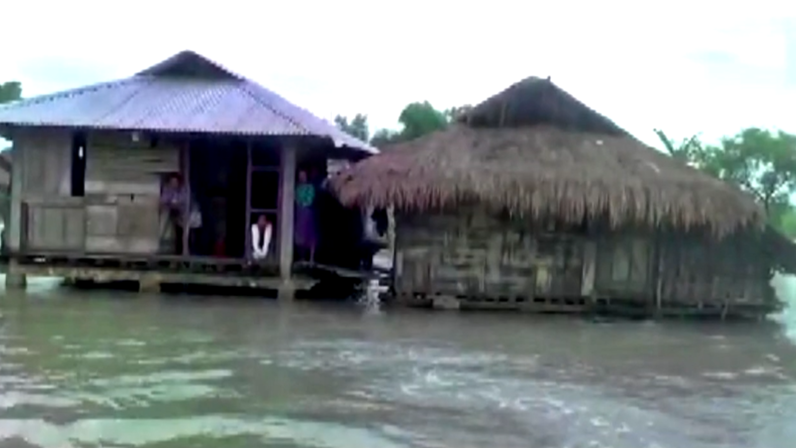 Assam: Flood situation remains grim in Dhemaji, over 15000 people affected