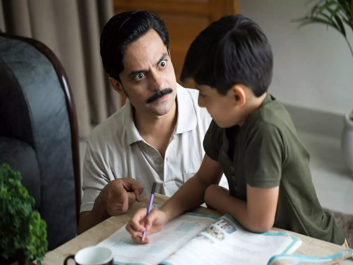 Strict parenting style can lead to depression in kids as they grow up ...