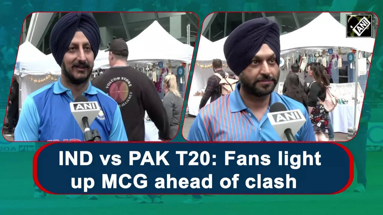 mcg: IND vs PAK T20: Fans light up MCG ahead of clash