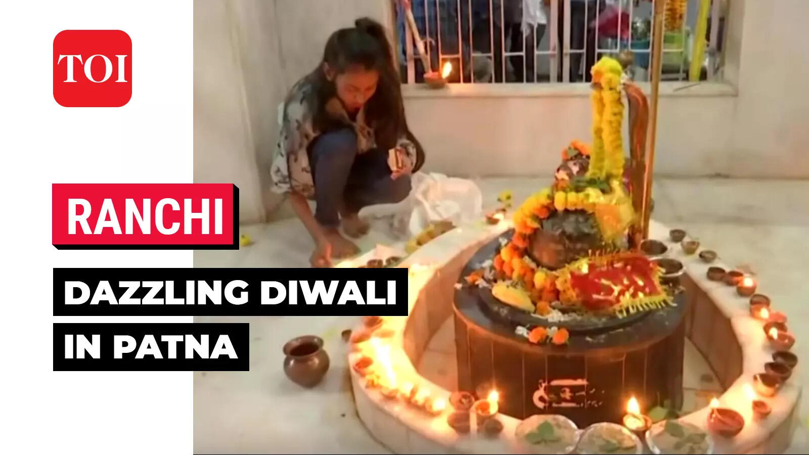 Bihar: People lit earthen lamps and offered prayers in Patna on ...