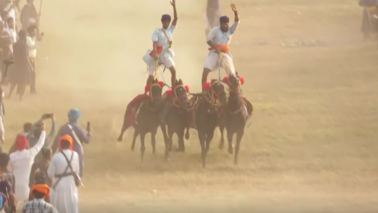 Punjab: Nihang Sikhs demonstrate their horse riding skills during ...