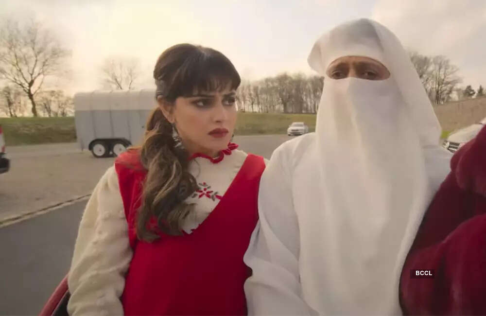 Mister Mummy Movie User Reviews & Ratings | Mister Mummy (2022) | Times ...