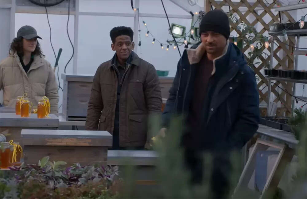 Manifest Web Series: Review, Trailer, Star Cast, Songs, Actress Name ...
