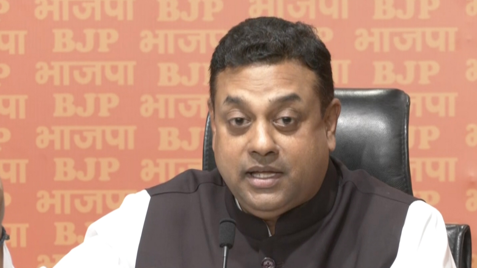 Sukesh Chandrashekarís letter to Delhi LG: AAP has extorted from ...