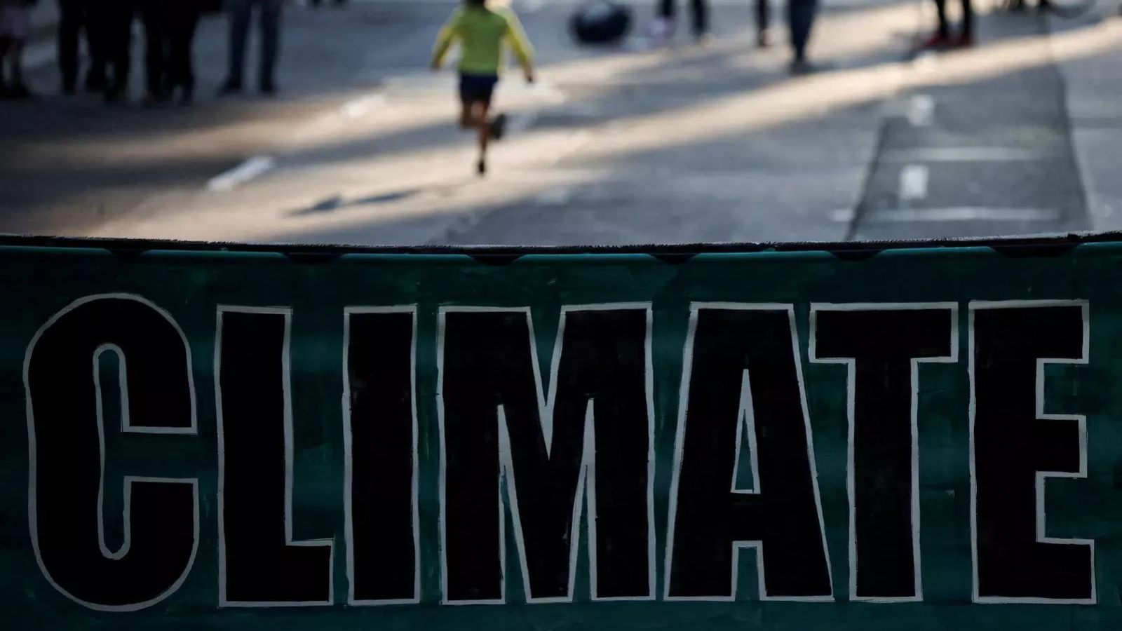 Climate negotiations: 30 years of melting hope