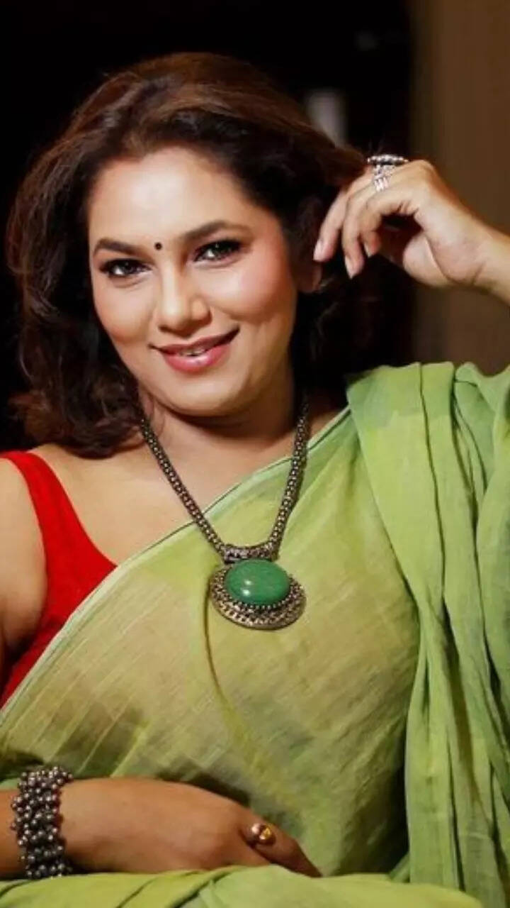 Lakshmi Shetty's Instagram, Twitter & Facebook on IDCrawl